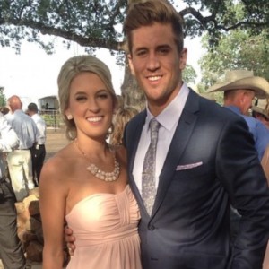 Jordan Rodgers' Ex-Girlfriend Slams 'Bachelorette' Winner - ZergNet