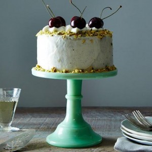 5 Creative Ways To Serve Cake That Will Impress Your Guests - ZergNet