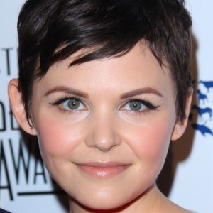 12 Stars With Perfect Pixie Cuts - ZergNet