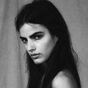 Former Runway Model Embraces Healthy Weight Gain - ZergNet