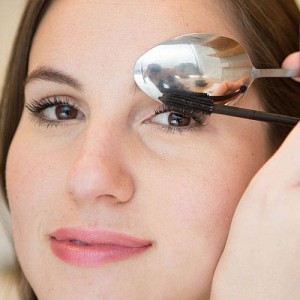 16 Makeup Tricks Every Woman Needs to Know - ZergNet