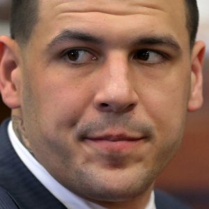 Aaron Hernandez Suicide Note Released - ZergNet