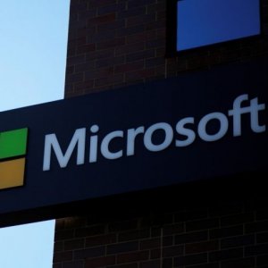 Microsoft Rushes to Fix Worst Windows Issue 'In Recent Memory' - ZergNet