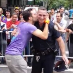 NYPD Cop Who Won Hearts With Viral Dance at Pride Dies - ZergNet