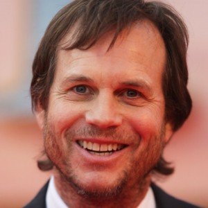 Remembering Bill Paxton - ZergNet