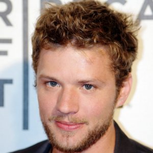 Ryan Phillippe Rushed to the Hospital After 'Freak Accident' - ZergNet