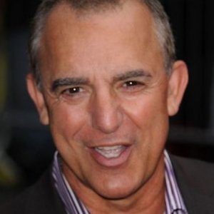 'Cheers' Actor Jay Thomas Dead at 69 - ZergNet