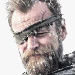 Why Beric From 'Game of Thrones' Looks So Familiar - ZergNet