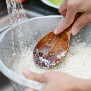 You've Been Cooking Rice Wrong This Whole Time - ZergNet