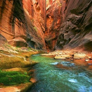 These Are the Most Beautiful Hikes in the World - ZergNet