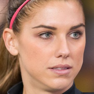 Alex Morgan Gets Kicked Out of Disney World - ZergNet