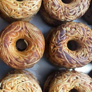 Spaghetti Doughnuts are a Real Thing You Can Eat Right Now - ZergNet