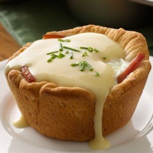 Eggs Benedict Biscuit Cups - ZergNet