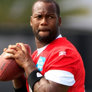 Retired QB Reaches Out to The St. Louis Rams - ZergNet
