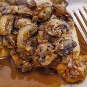 Make a Classic Chicken Marsala - ZergNet