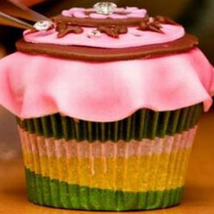 10 Most Expensive Cupcakes Ever - ZergNet