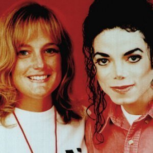 Whatever Happened to Debbie Rowe? - ZergNet
