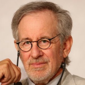 Famous Directors Who Apologized for Making Terrible Movies - ZergNet