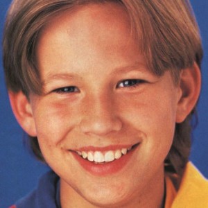 Famous Heartthrobs of the '90s: Then and Now - ZergNet