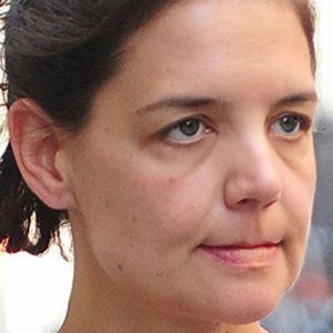 Stars Who Are Unrecognizable Without Makeup - ZergNet