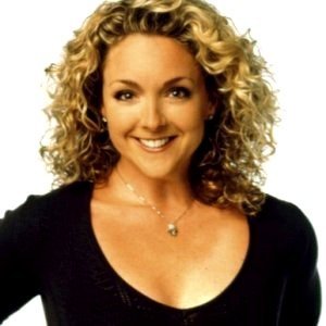 What the Cast of 'Ally McBeal' Is Up to Now - ZergNet