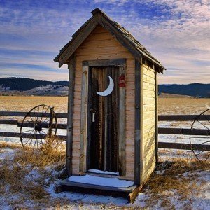 Why Did Outhouses All Have Crescent Moons in Their Doors? - ZergNet