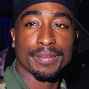 The Disturbing Story You Didn't Know About Tupac Shakur's Murder - ZergNet