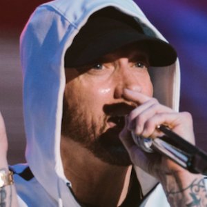 Justin Bieber Slams Eminem Over Kamikaze Diss Track Zergnet