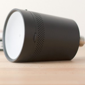 An Android-Powered Projector That Fits Into A Light Socket - ZergNet