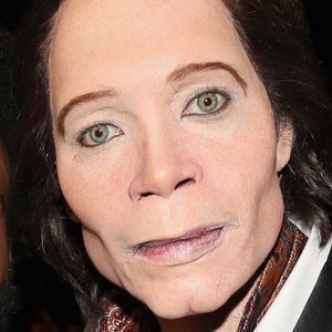 We Finally Understand the Truth About Teddy Perkins - ZergNet