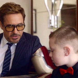 RDJ Gives Boy 'Iron Man' Prosthetic Arm - ZergNet