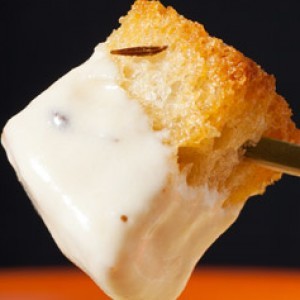 10 of the Gooiest and Cheesiest Dishes You Might Ever Taste - ZergNet