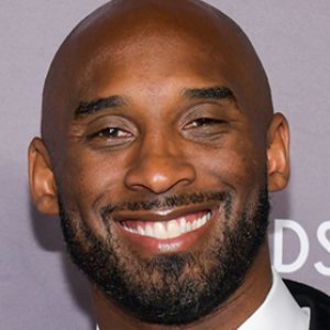 Kobe Bryant Had a Long History of Flying in Helicopters - ZergNet