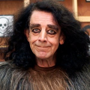 We Finally Understand the Truth About the Man Who Played Chewie - ZergNet