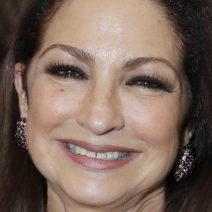 The Tragic Real-Life Story of Gloria Estefan - ZergNet