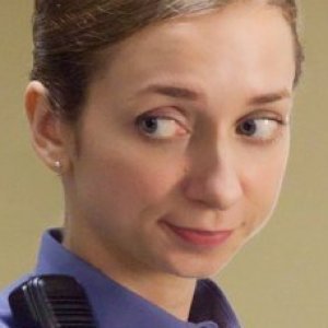 Why Missy From 'The Wrong Missy' Looks Familiar - ZergNet