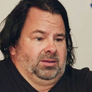 '90 Day Fiance's Big Ed: The Truth About His Neck Condition - ZergNet