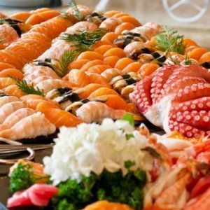 The Absolute Worst Things You Can Eat At A Buffet - ZergNet