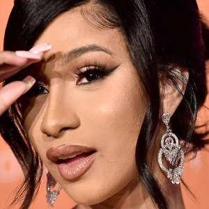 The Shady Side Of Cardi B That Nobody Ever Acknowledges - ZergNet