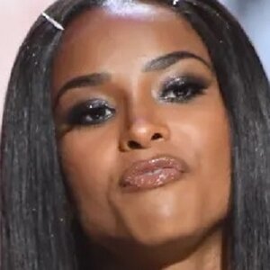 IG Model Makes A Head-Turning Claim About NFL's Russel Wilson - ZergNet