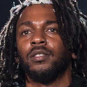 Kendrick Lamar Reveals Real Reason He Shuns Social Media - ZergNet