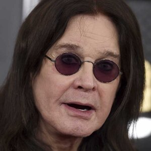 Ozzy Osbourne Looking Frail In First Sighting Since Retirement - ZergNet