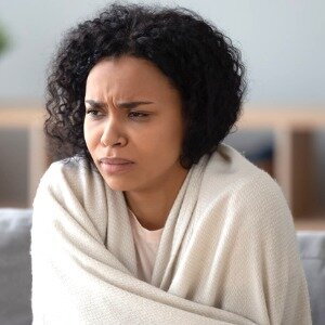 What It Really Means When You Get Chills Without A Fever - ZergNet