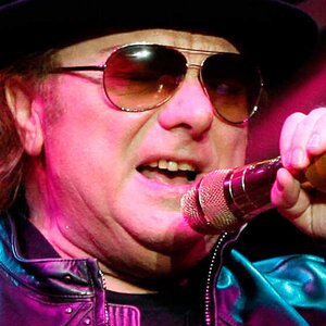 A Look Inside The Life And Career Of Music Icon Van Morrison - ZergNet