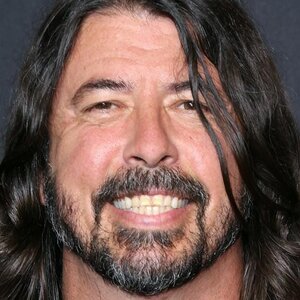 Everyone's Loving Dave Grohl In Crown Royal's Super Bowl Ad - ZergNet