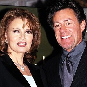 Meet The 4 Men The Late Raquel Welch Married Over The Years - ZergNet