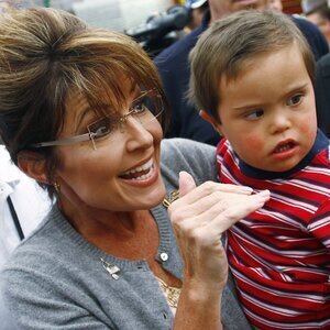Everything To Know About Sarah Palin's 5 Children - ZergNet
