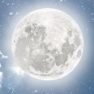 What It Means When Aunt Flo Visits During A Red Moon Cycle - ZergNet