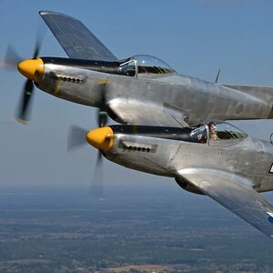 The F-82 Twin Mustang Remains An Unstoppable Night Fighter Plane - ZergNet