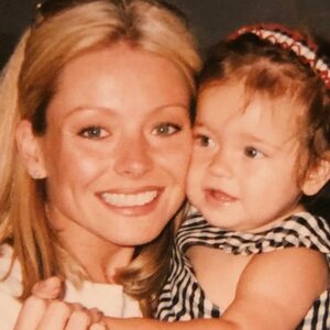 Kelly Ripa's Daughter Is Growing Up To Be Gorgeous - ZergNet